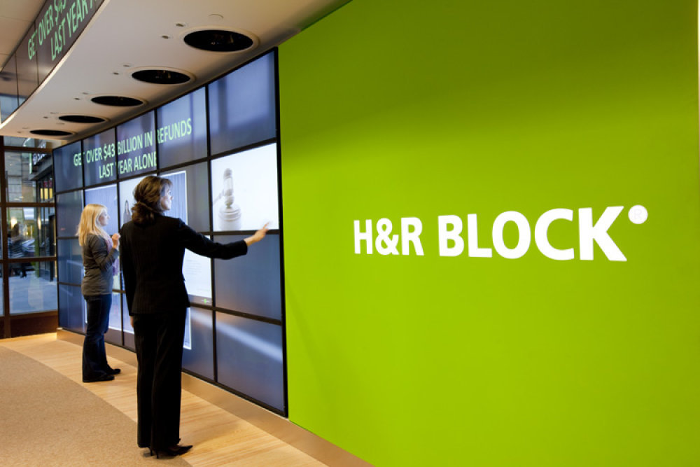 H & R Block – Blundell Centre